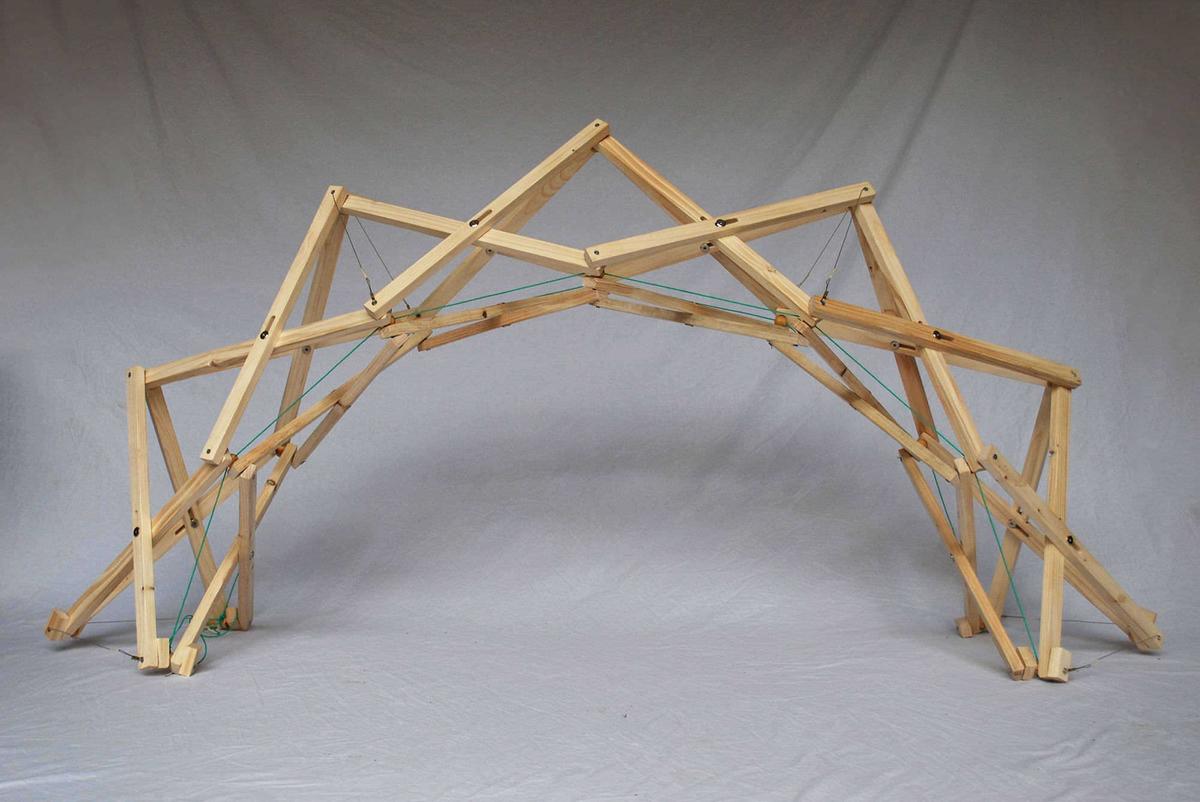 Operable Bridge / Zachary Mollica